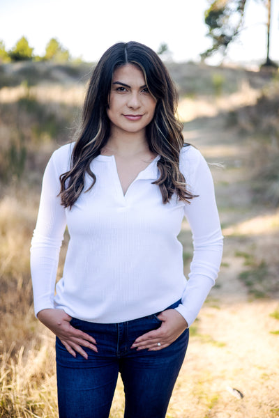 Steffanie Top (Off White) – Aspen Lace Boutique