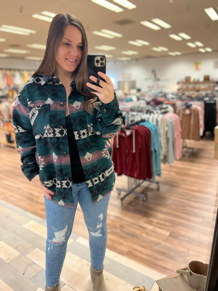 Winnie Shacket (Hunter Green Aztec) – Aspen Lace Boutique